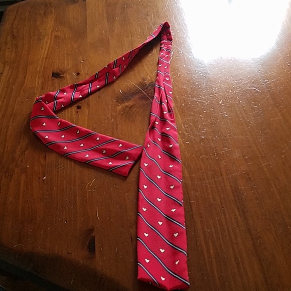 Vicky Davis | Accessories | Vicky Davis Vintage Red Hearts Bowtie ...